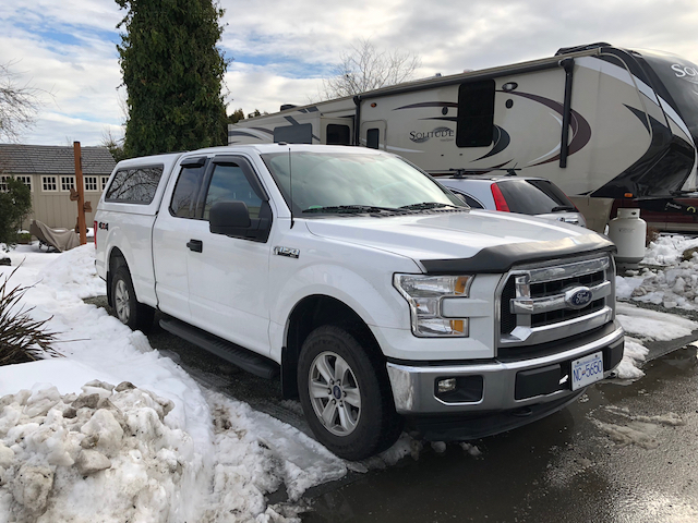 CHOOSING A NEW RV - New Beginnings Part II - Our Home Has 6 Wheels