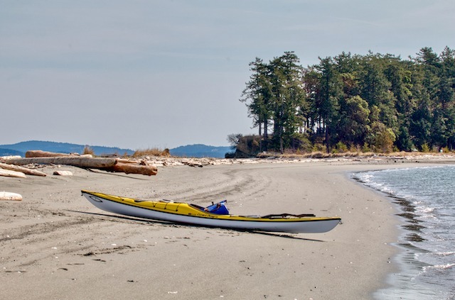 PADDLING TO SIDNEY ISLAND - Our Home Has 6 Wheels